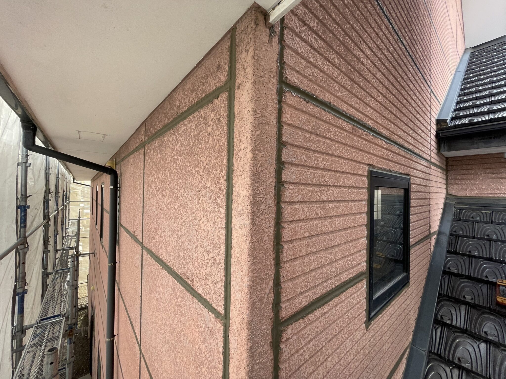 【岡崎市】～ALC材に対する愛のこもったコーキング工事の巻～外壁塗装専門店の愛知建装｜現場ブログ｜大府市・豊明市の外壁塗装・屋根塗装専門店「愛知建装」